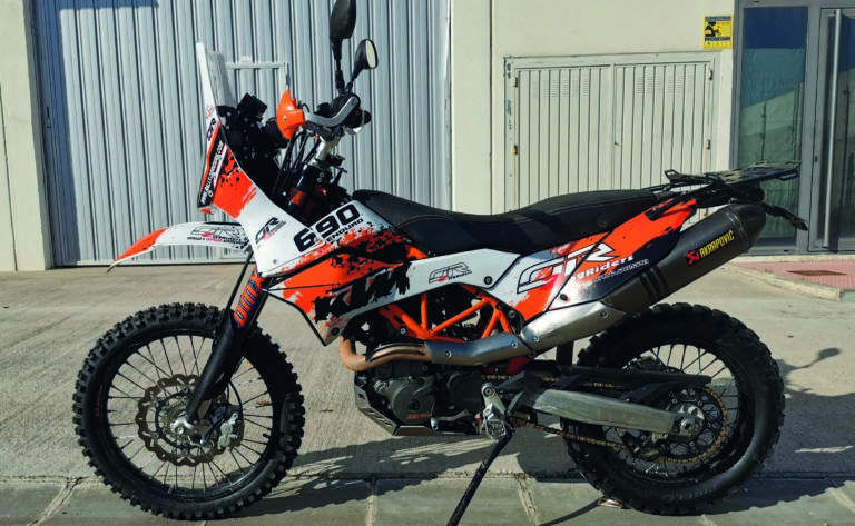 Kit rally Ktm 690 Enduro disponible en Stock! - Carenados y recambios ...